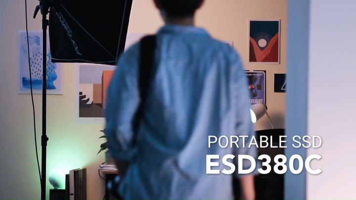 TRANSCEND ESD380C Portable SSD M.2 PCIe, USB 3.2 Gen 2x2 Read & Write ...