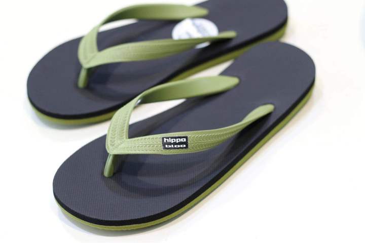 รองเท้าแตะหูหนีบ Hippobloo สี black green horse | Lazada.co.th