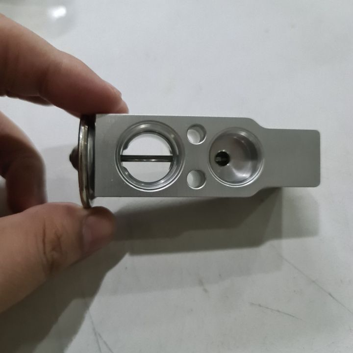 Toyota Vios Expansion Valve (Block Valve) Denso, 2370 Expansion Valve ...