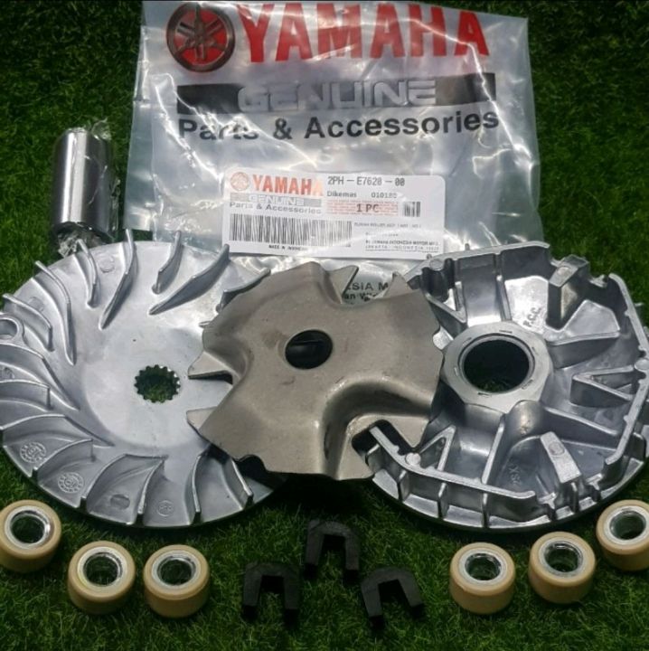 Original Yamaha Mio i 125 M3 pulley set with drive face and bola ...