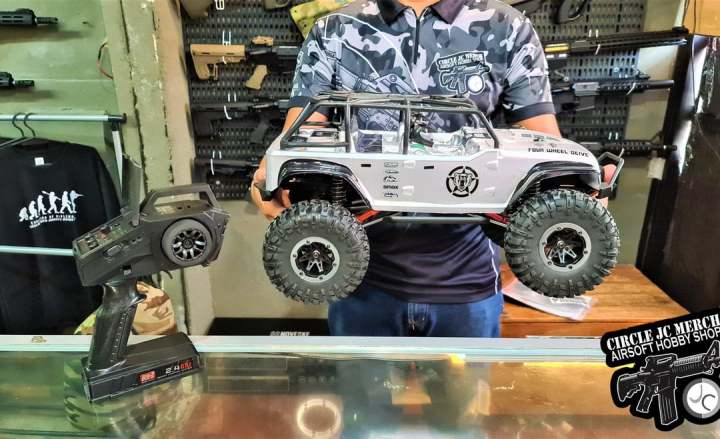 JEEP 1093-SJ RC CRAWLER OFF ROAD MONSTER TRAIL RIGS TRUCK SCALE 1/10 ...