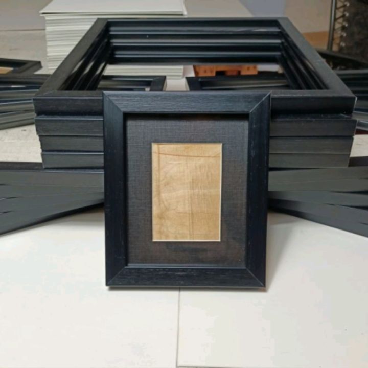 Wallet Size (2.5x3.5 inch) Minimalist Black Picture Frame | Lazada PH