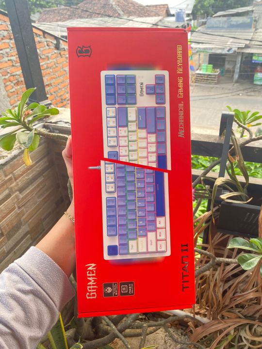 NEW KEYBOARD GAMEN TITAN II mechanical pluggable switch blue gaming ...