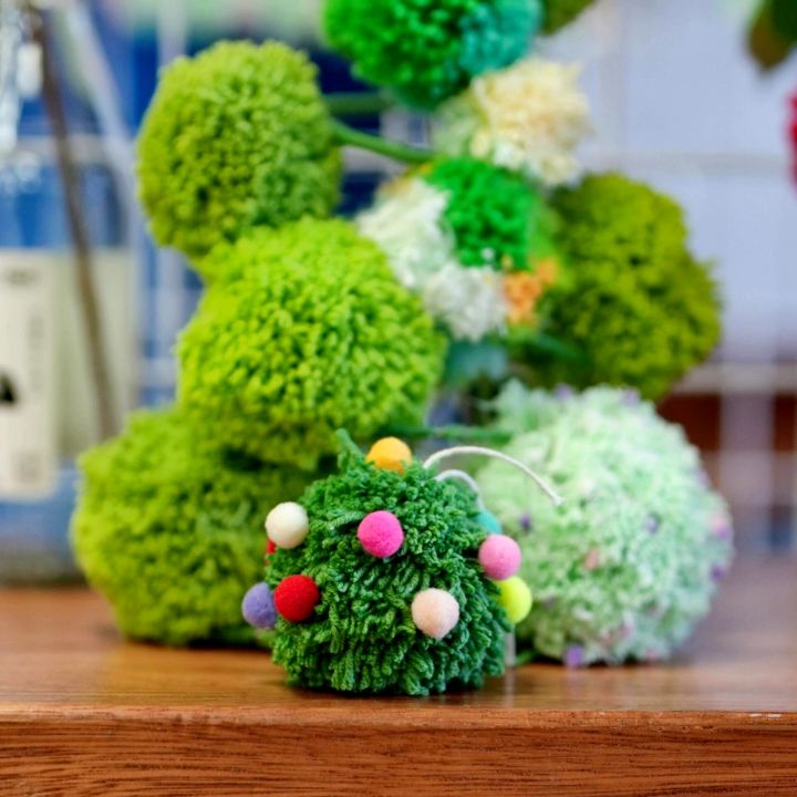Vật Liệu Thủ Công DIY Christmas Tree Từ Quả Bóng Lông Vũ Cho Trẻ Em Vật ...