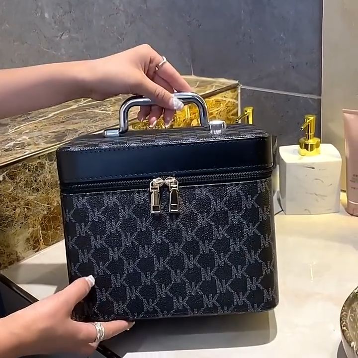 【พร้อมสต็อก|ส่งจากกทม】กระเป๋าเครื่องสำอางหนัง Pu ความจุขนาดใหญ่ ออกแบบ ...