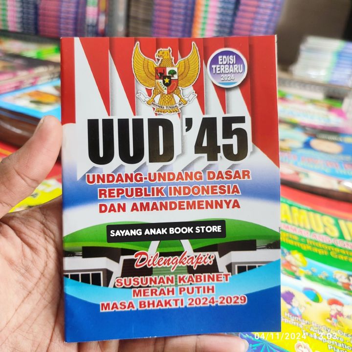 Buku Uud 1945 Dan Amandemen Susunan Kabinet Indonesia Maju Masa Bakti ...