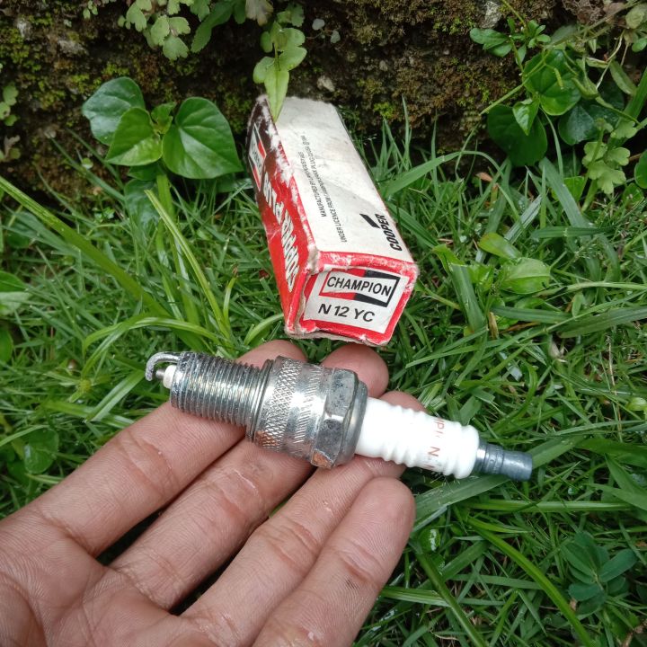 busi Champions darat panjang Vespa satria 2tak lainnya new old stock ...