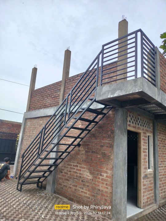 tangga besi pelat bordes | Lazada Indonesia