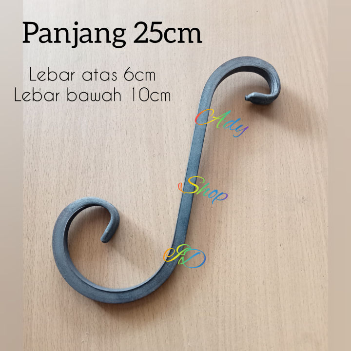 Leter S besi tempa besi nako 10mm panjang 25cm lebar atas 6cm lebar ...