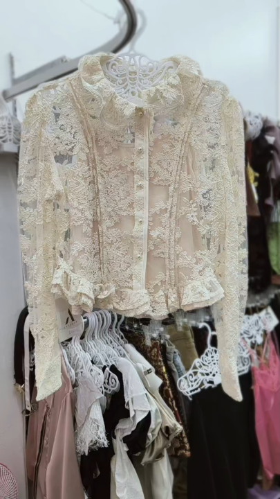 [ann1] เสื้อปักฉลุลายลูกไม้ สวยหวานละมุน เกรดพรีเมี่ยม มีซับในสายเดี่ยว ...