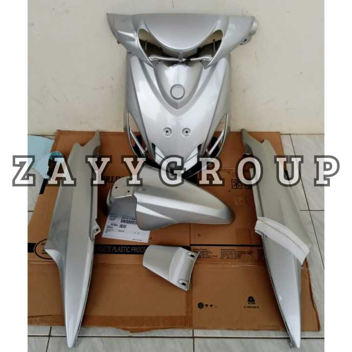 Full Body Halus Yamaha Custom Full Warna Silver Mio New Smile | Lazada ...