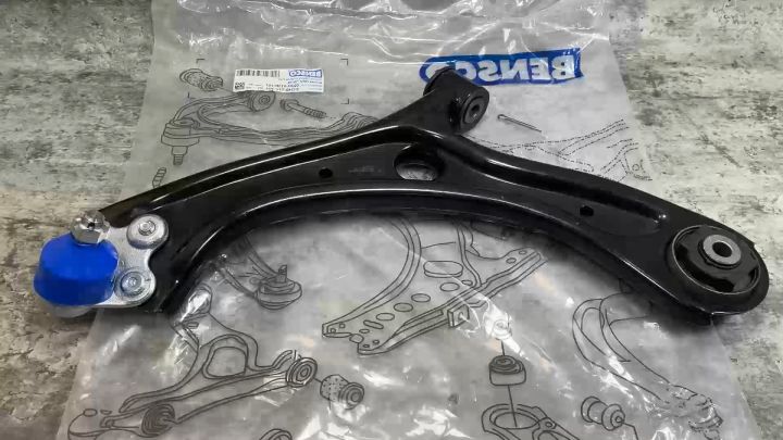 SAYAP BAWAH LOWER ARM ASSY HONDA HRV 2015 2016 2017 2018 2019 KANAN ...