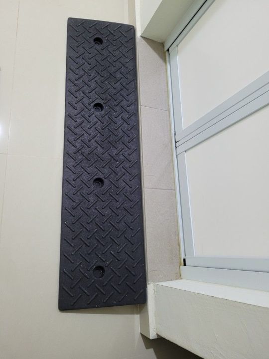 7cm x 25cm x 100cm Bathroom Kerb Ramp for Wheelchair Curb Living ...