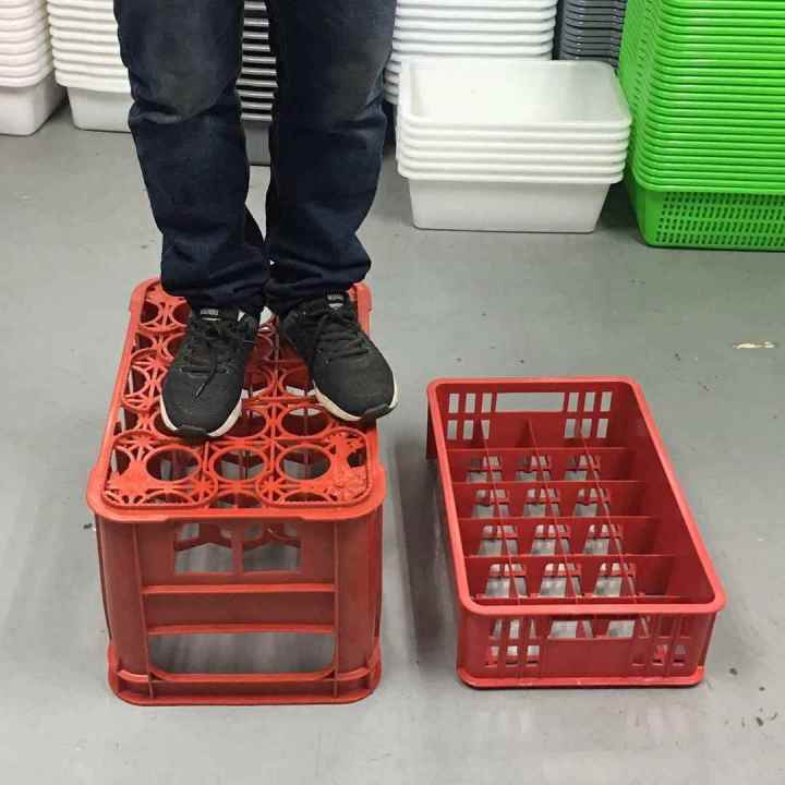 Thickened Plastic Beer Box Bar Soda Canister 24 Bottles Glass Bottle ...