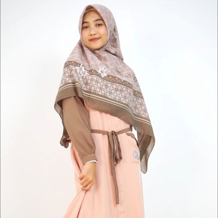 Bani Batuta - Gamis / Dress Muslim Wanita Dewasa Lengan Panjang Rabbani ...
