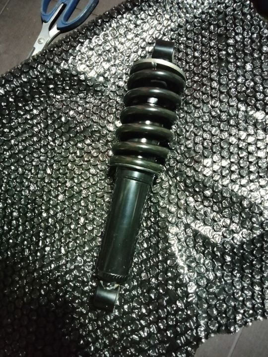 SUZUKI MONO SHOCK ORIG ASSY FOR RAIDER 150 CARB | Lazada PH