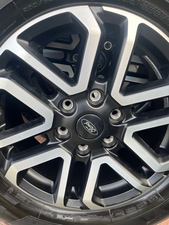 Ford ranger 2023 sport mags 1pc with center cap only size 18" | Lazada PH