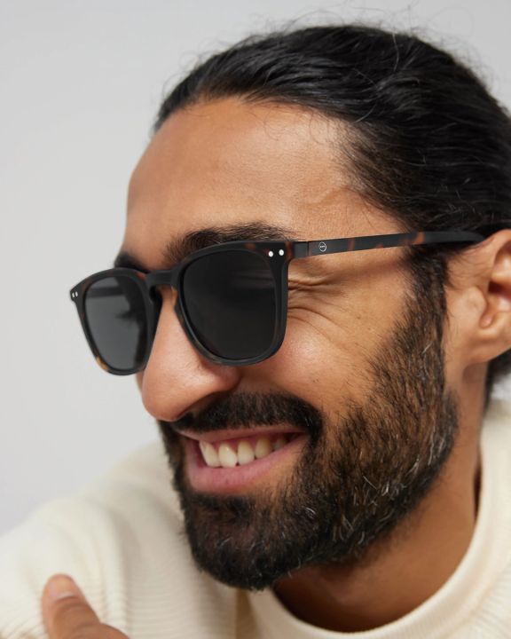 แว่นตากันแดด IZIPIZI รุ่น SUN #E มี 10 สี | Lazada.co.th