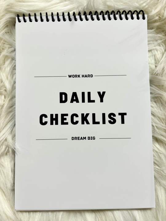 DAILY CHECKLIST Notebook / A5 size / 80gsm / 70 leaves / 140 pages ...