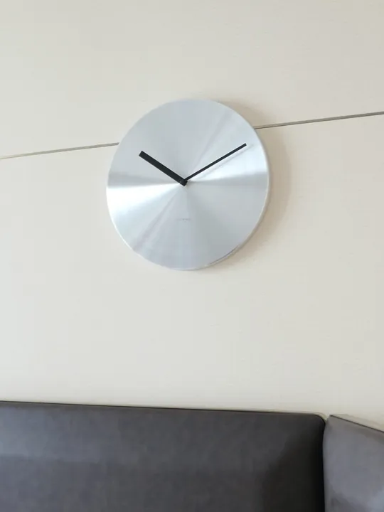 นาฬิกาตั้งโต๊ะแบบเงียบๆ ทำจากอะลูมิเนียมแท้สไตล์อุตสาหกรรม Crystal Nord ...