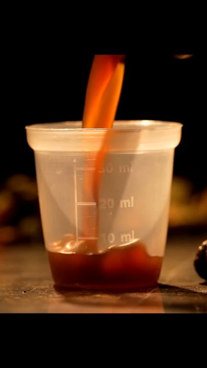 Atis Amarit 3แถม3 อทิส อัมริท เครื่องดื่มพลูคาวสกัดเข้มข้น น้ำสมุนไพรพลูคาว 1ขวด 750มล. | Lazada ...