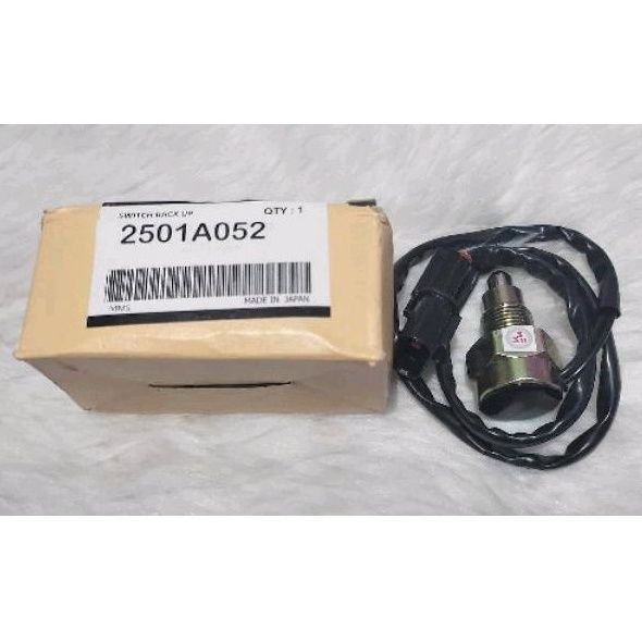Genuine Back-up Reverse Light Switch Mitsubishi Montero Japan 2501A052 ...