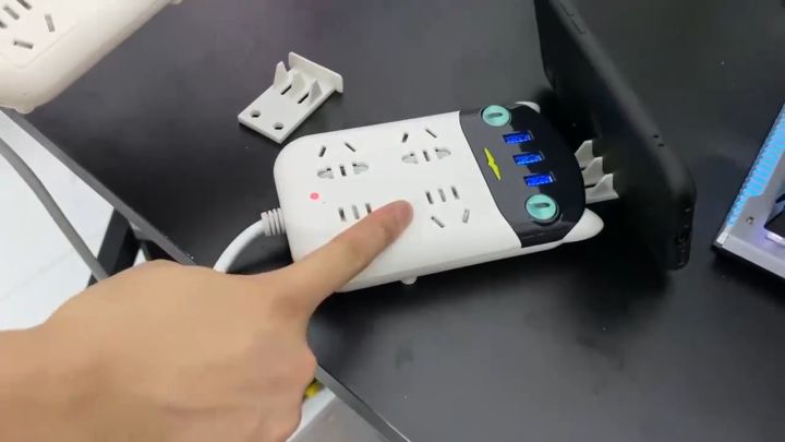 Multi Function Socket Plug Power Strip With 6 Power Socket 4 Usb Ports With Independent Switch