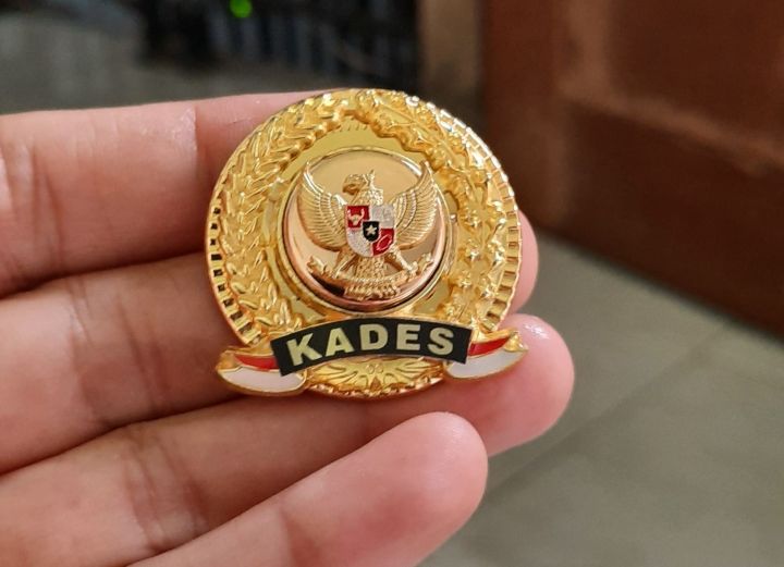 PIN KADES ~ PIN KEPALA DESA ~ LENCANA KADES | Lazada Indonesia