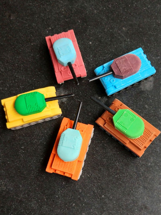 Military Tank Eraser Toy Box Blind Box Creative Assembly Rubber Tank ...
