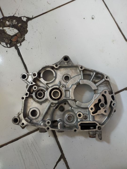kalter karter krengkes crankcase kanan oli absolut revo pnp blade 110 old lama original | Lazada ...