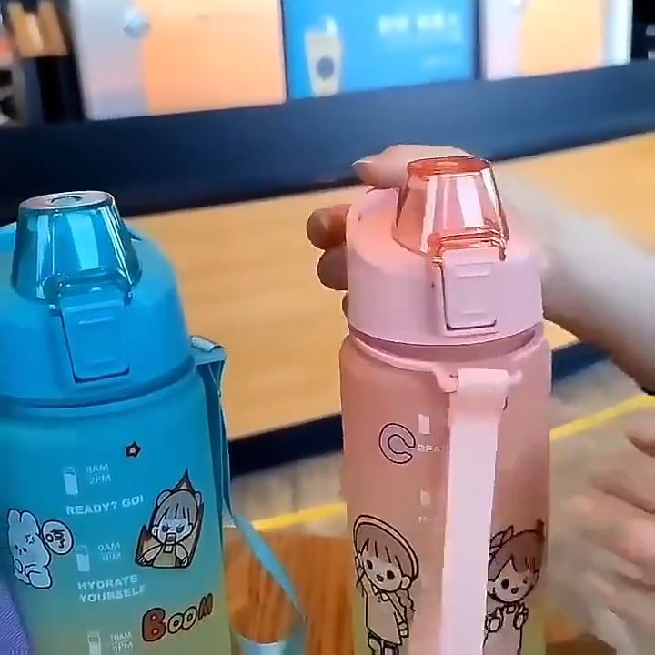 900ml Water Bottle Gradient Design Botol Air Cute Portable Scale Bottle ...