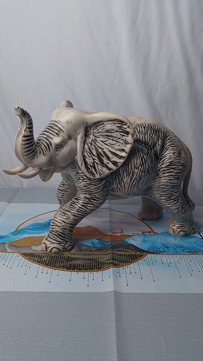Patung hiasan ruang tamu murah unik aesthetic gajah putih besar ...