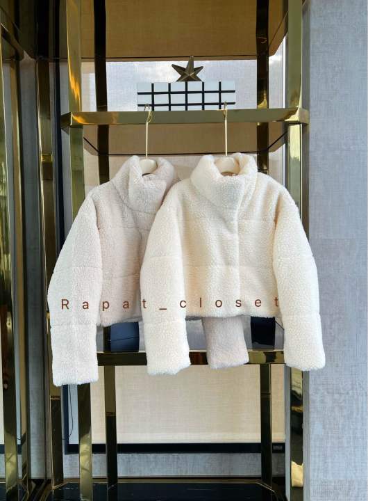 🤍🐑FLEECE CROPPED JACKET🐑🤍แจ็คเก็ตครอปขนแกะเทียมหนา ฟู มีสายรูดจั๊ม ใส่อ ...