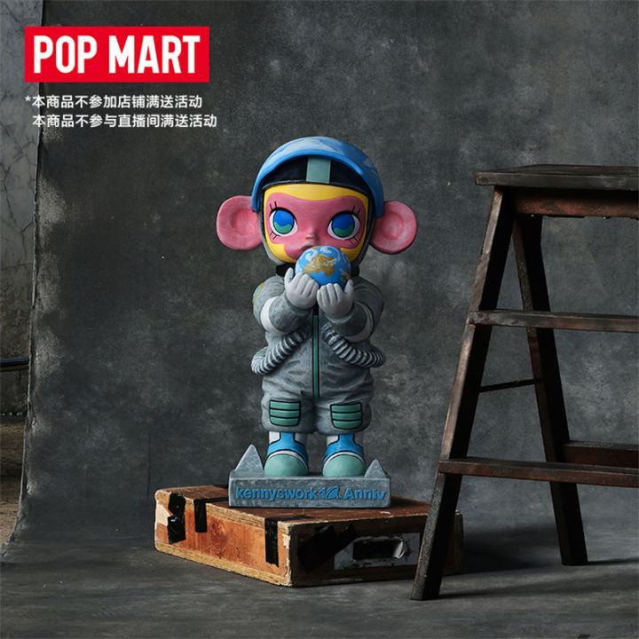 PopMart Pop Mart Molly Anniversary Sculpture Classic Origin Series Hand ...