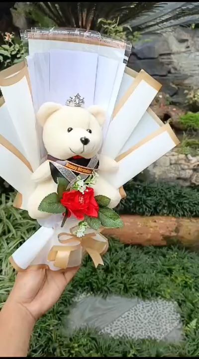 Buket boneka ulang tahun / buket boneka ultah dan uang / buket uang ...