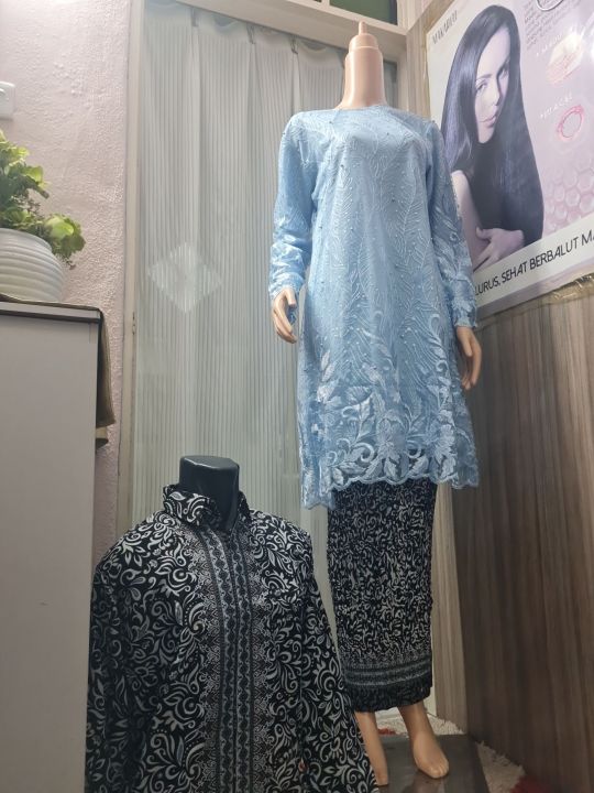 couple raya 2025 kebaya material brukat batik | Lazada