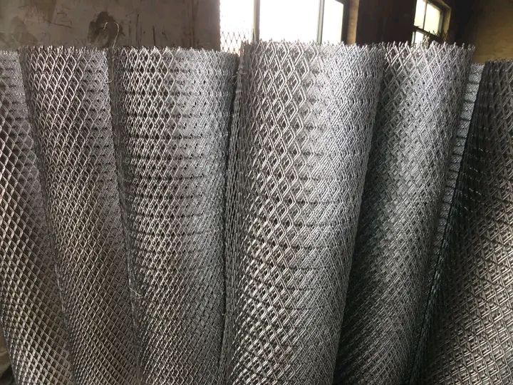 EXPANDED METAL SCREEN BLACK IRON MATERIALS 1.2MM THICKNESS 1X1/2 ...