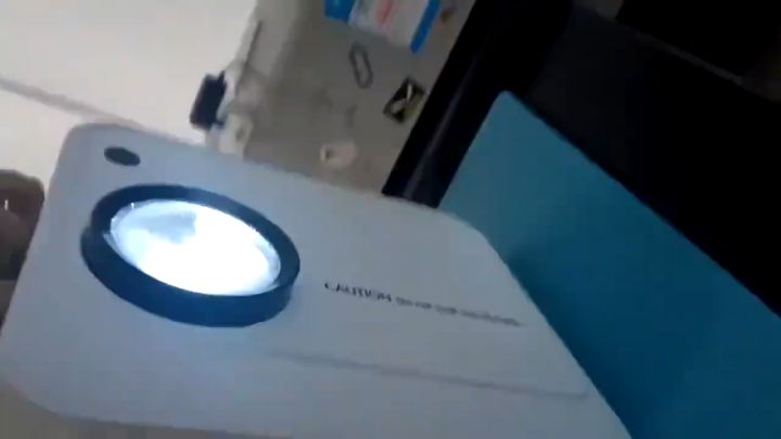 💥FREE SCREEN + STAND💥 2024 New Android Projector Y8 PRO 7000 Lumens HD ...