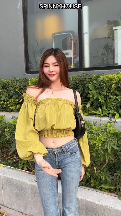 🌈SpinnyHouse🌈สม็อคปาดไหล่แขนยาว ครอปแขนยาว ทรงลูกคุณมากค่า ผ้าลายเส้นน่ารัก รับซัมเมอร์ เสื้อไป ...