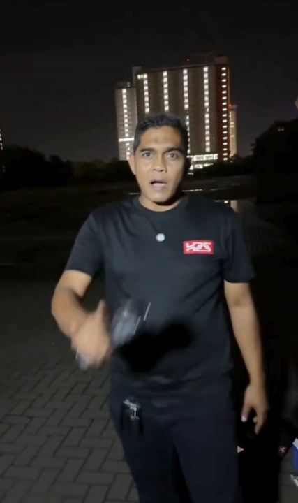 Senter Safety 10 IN 1 LED Laser 30w Cas Roll Zoom In Out Hammer ...