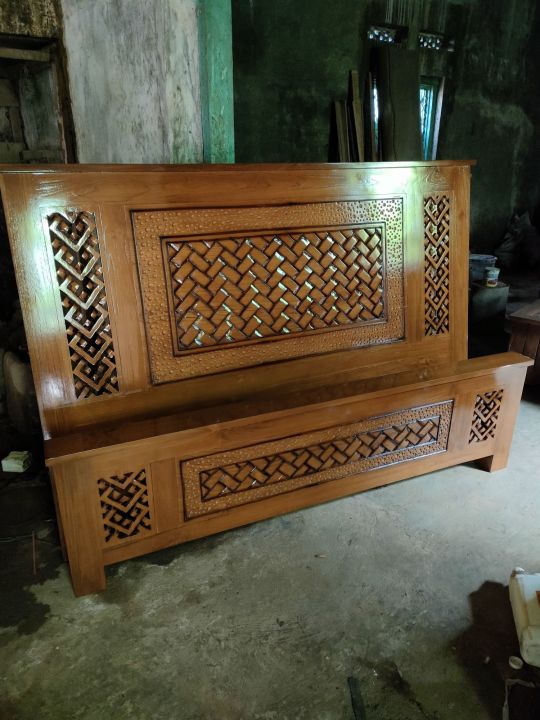 Divan Minimalis Motif Ukir anyam Kayu jati | Lazada Indonesia