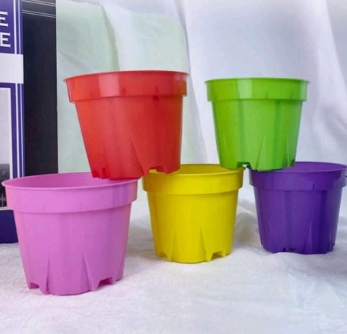 COLORED PLASTIC POT diameter 9.5cm, 10.5cm, 11.5cm, 12.5cm. (10pcs ...