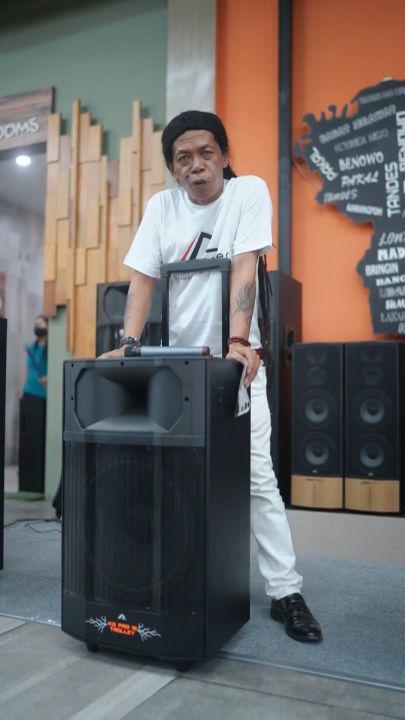 Portable Speaker Aktif Roadmaster KD PRO Trolley Ukuran Speaker 12 inch ...
