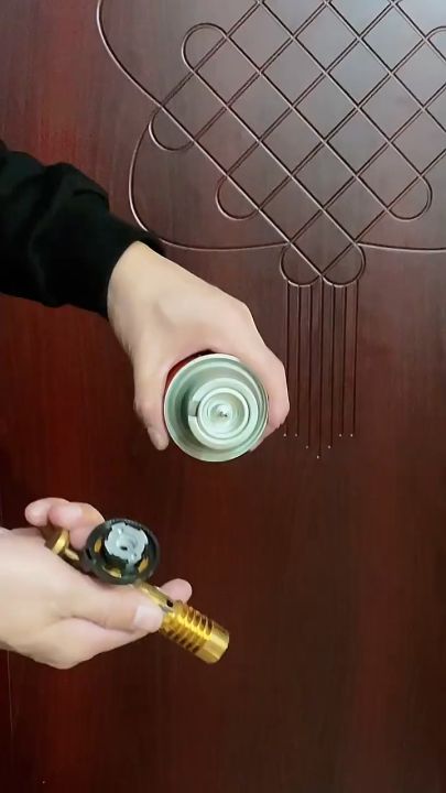 Đèn khò gas mini bằng đồng, có vòng điều chỉnh oxy, giúp ngọn lửa xanh ...