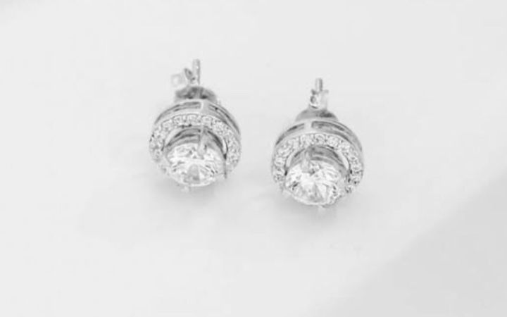 Anting emas putih asli | Lazada Indonesia