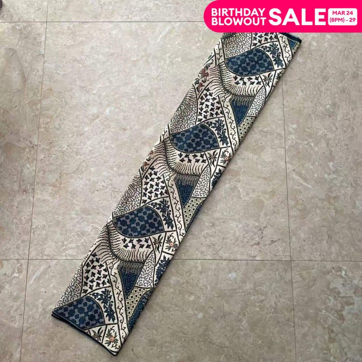 Traditional Tai Ethnic Half Skirt Longyi Myanmar Rongji Southeast Asia ...