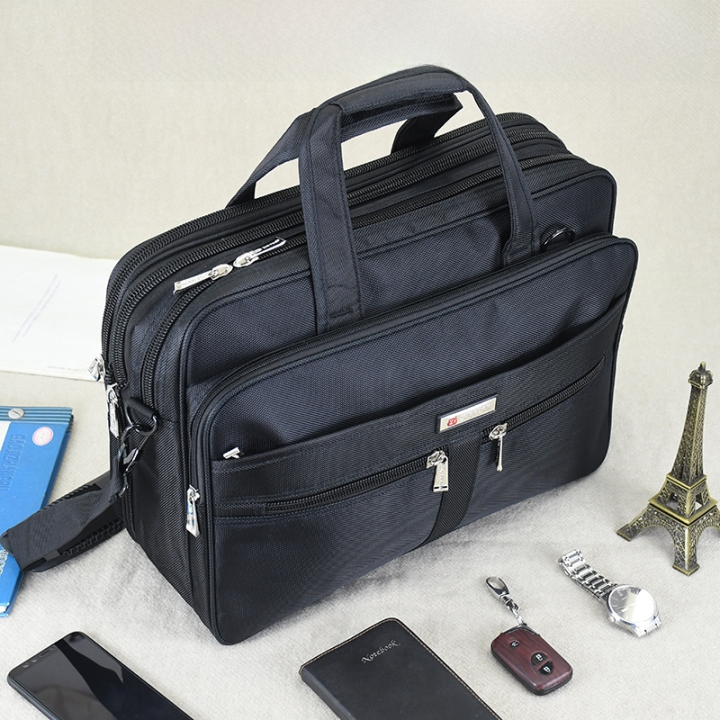 ความจุขนาดใหญ่ธุรกิจผู้ชายผ้าใบกระเป๋าคอมพิวเตอร์ Oxford ผ้ากระเป๋า ...