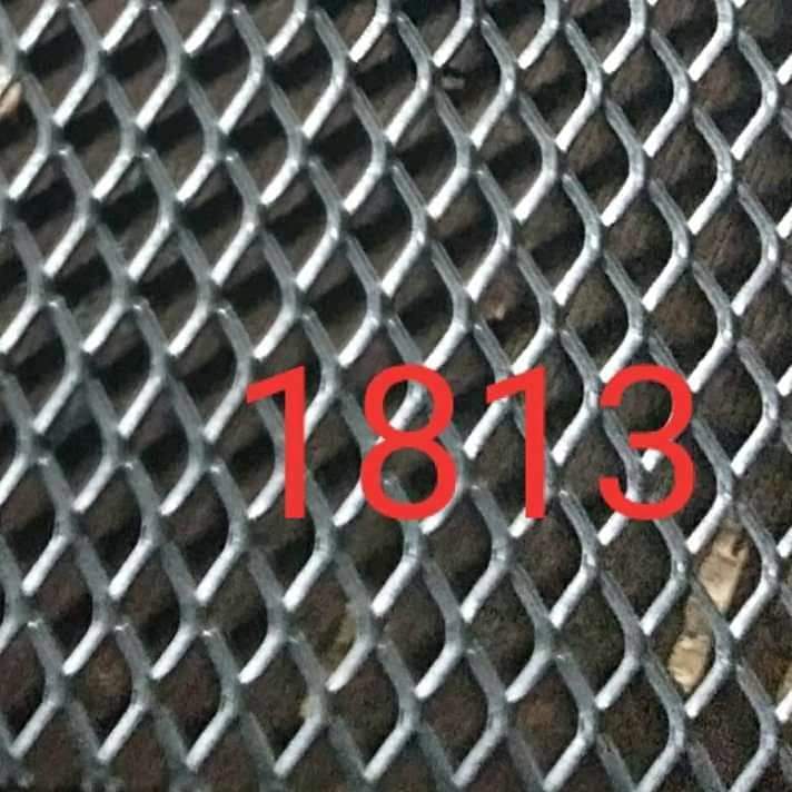 Expanded metal screen B.I for furniture ,cabinet,screen door,cage,gate ...