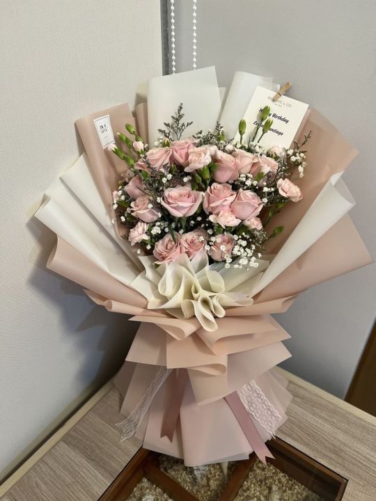 Buket bunga Cantik cocok Untuk Hadiah Wisuda Wedding ulang tahun Free ...