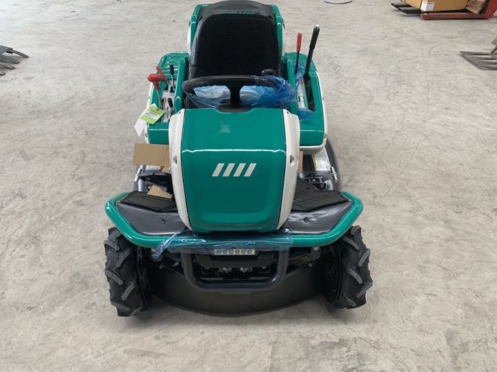 รถตัดหญ้านั่งขับ Orec Rm984 23แรงม้า ขับเคลื่อน 2 ล้อ | Lazada.co.th